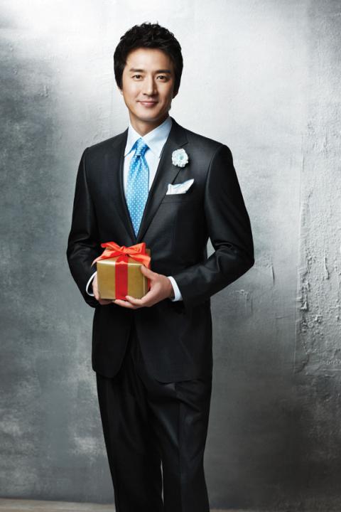 チョン・ジュノ (JUNG JUNHO)｜チケットぴあ