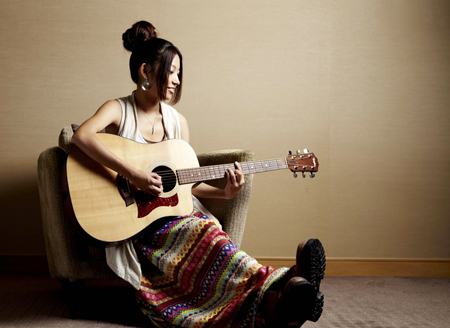 札幌から羽ばたく注目のシンガーソングライター、Rihwa。初のワンマンライブが決定 | チケットぴあ[音楽 J-POP・ROCK]